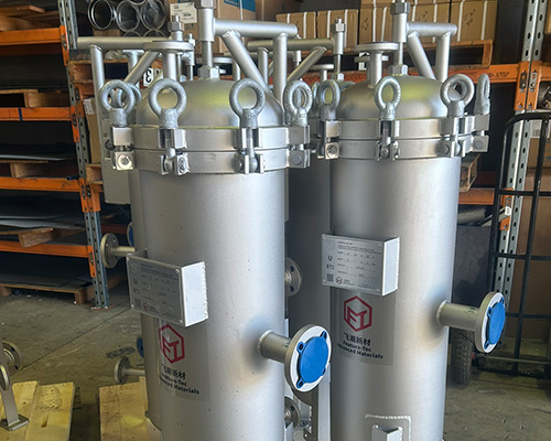 DV Series Multi Cartridge Filter Housing with Davit Lift | Monarch